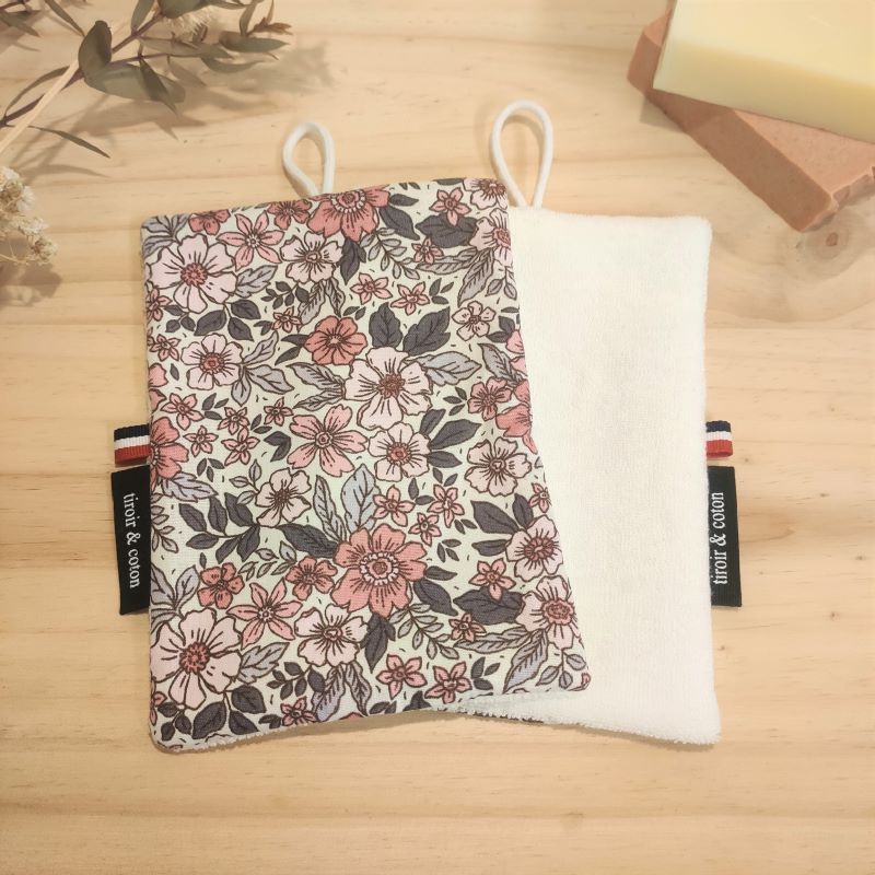 Eponge douce lavable fleur rose